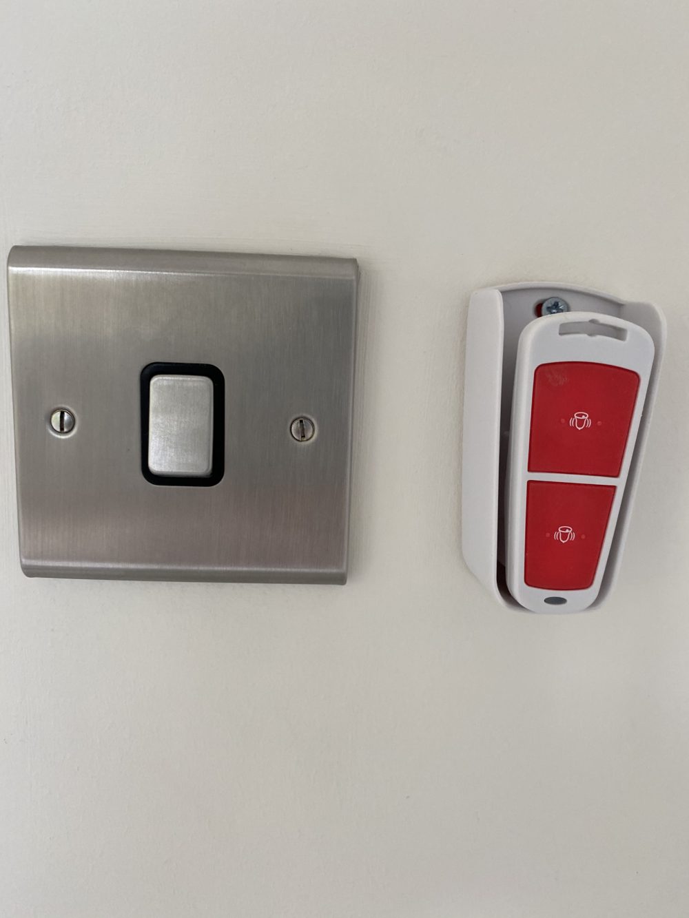 Hold-Up - Personal Attack Buttons & Alarms - Brook Security
